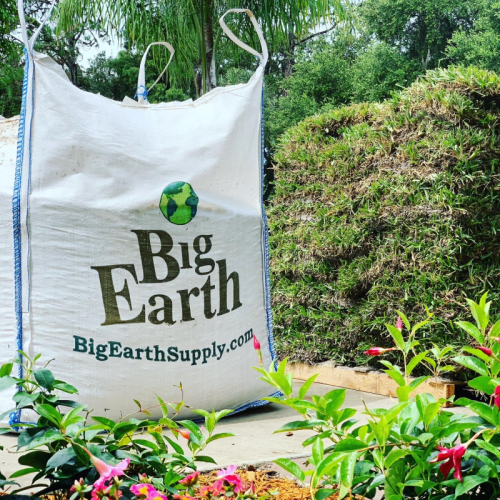 The Benefits of Using a Supersak Bulk Bag | Big Earth Landscape Supply